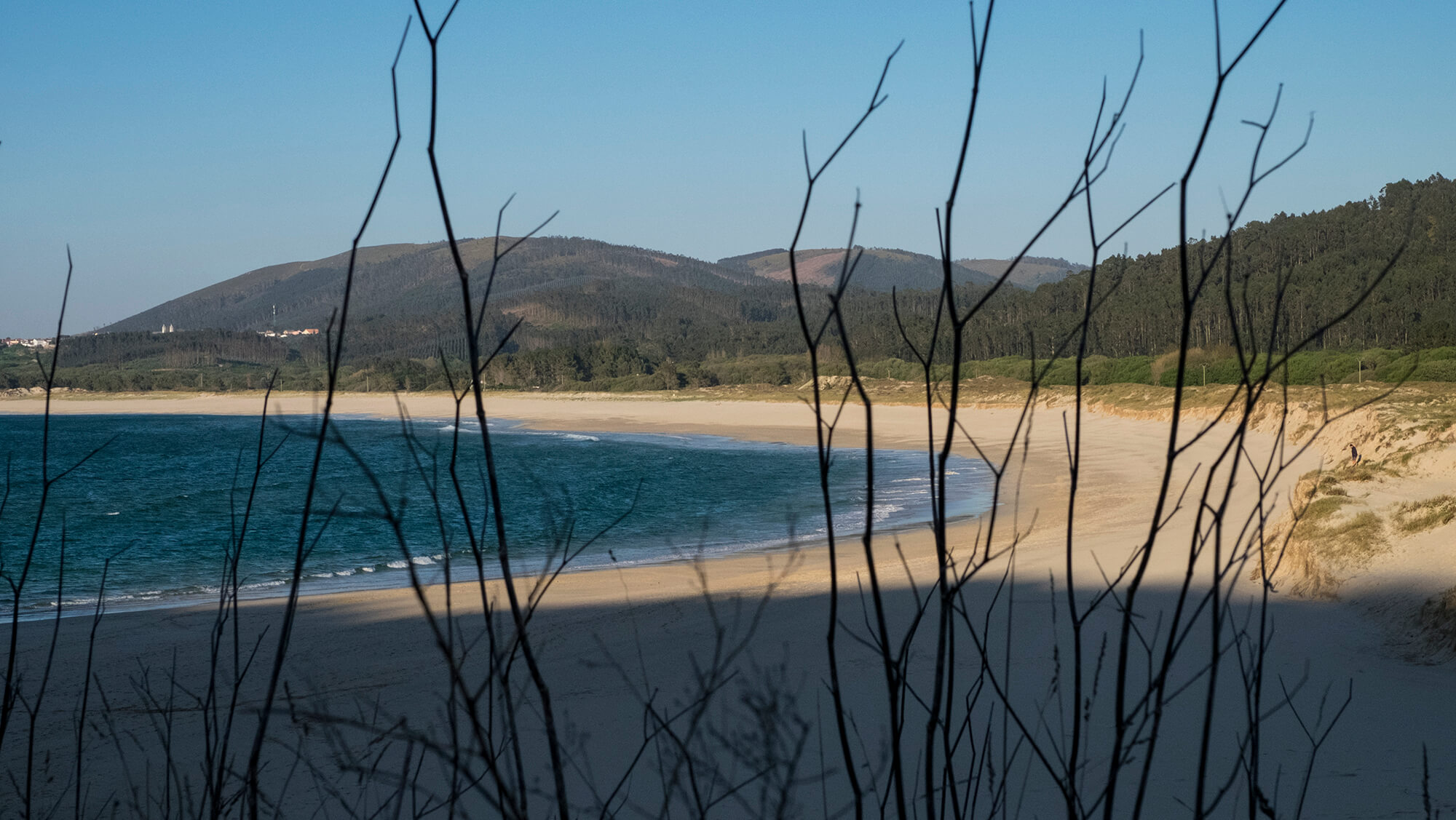 15 playas salvajes en Ferrol: la costa desconocida de Galicia ...