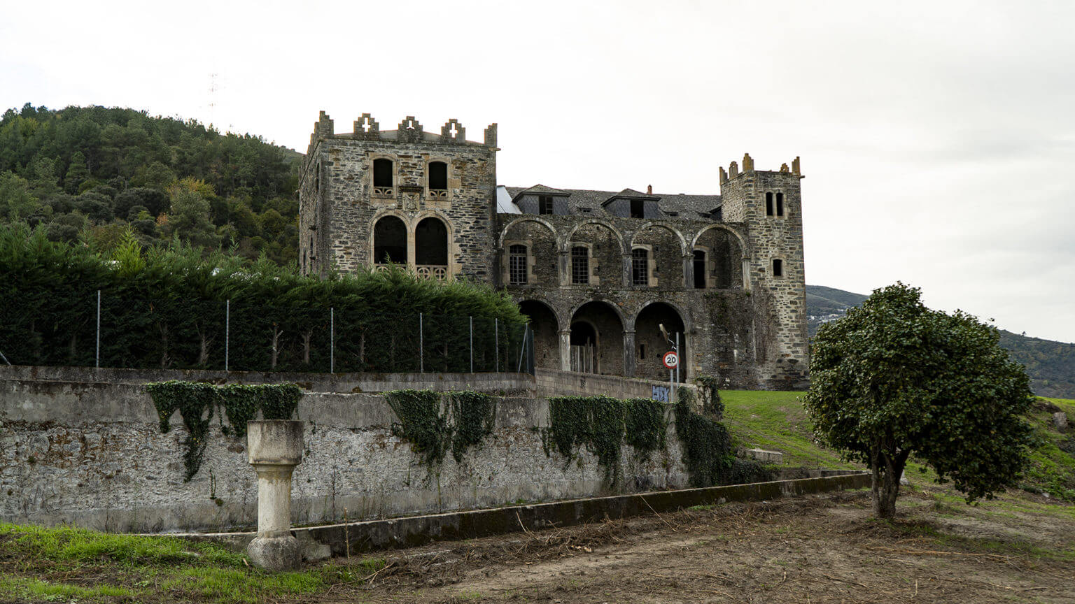 15 castillos increíbles en Galicia: viaje al pasado - TrotandoMundos